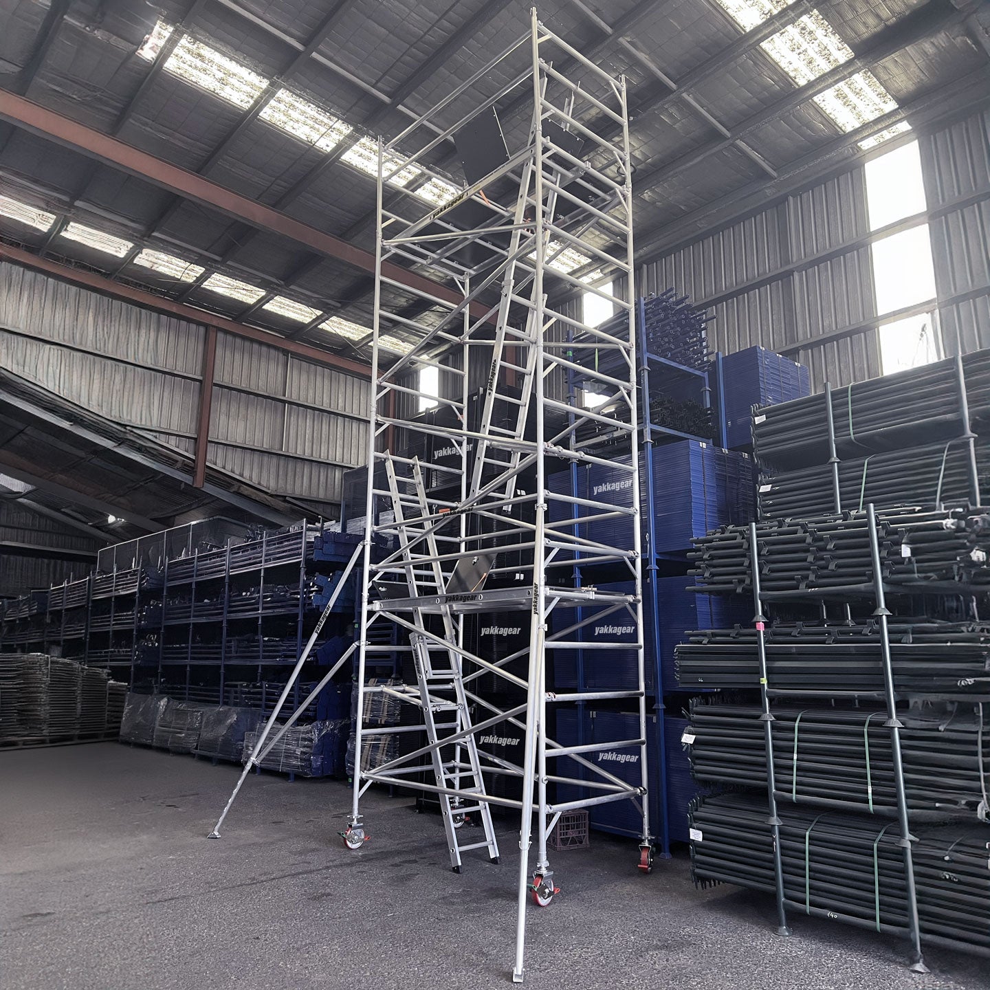 8.6m Reach (6.6m Platform) Aluminium Mobile Scaffold | Yakka Gear